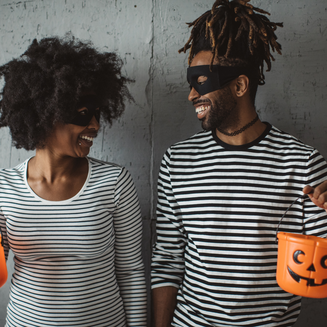 Comfortable Couple Halloween Costumes - Struggle Shuttle